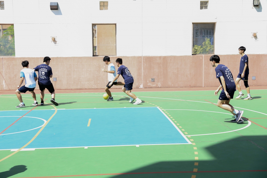 A grade Inter-class Football Match | 景嶺書院